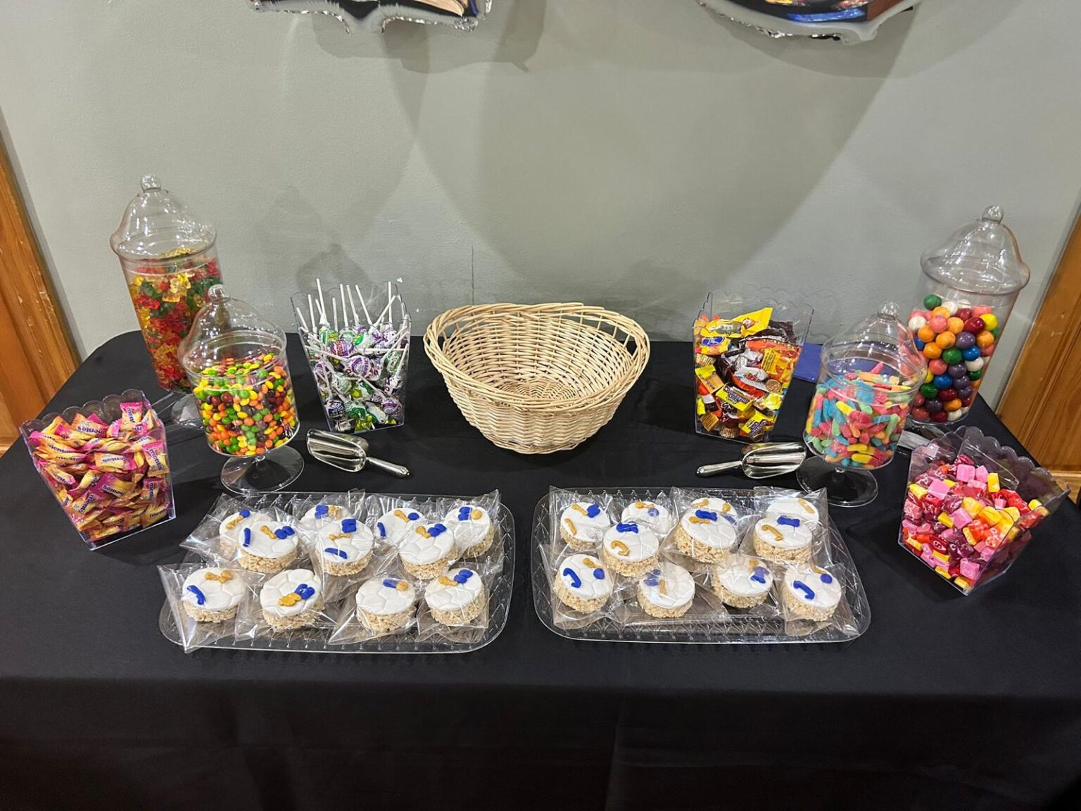 This N That Bermuda Party Rentals » Candy Dishes